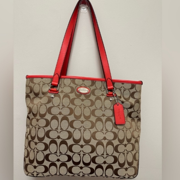 Coach | Bags | Coach Signature Collection Shoulder Bag In Pristine ...